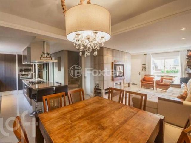Casa, 4 dormitórios, 220 m², em Estância Velha