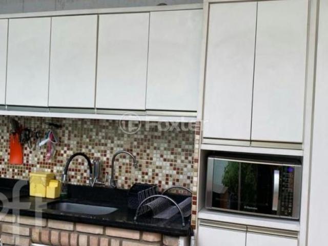 Casa, 4 dormitórios, 220 m², em Moinho Velho
