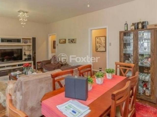 Casa, 4 dormitórios, 220 m², em Passo da Areia