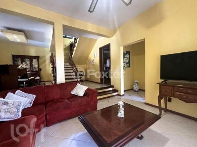 Casa, 4 dormitórios, 238.2 m², em Jardim Mauá