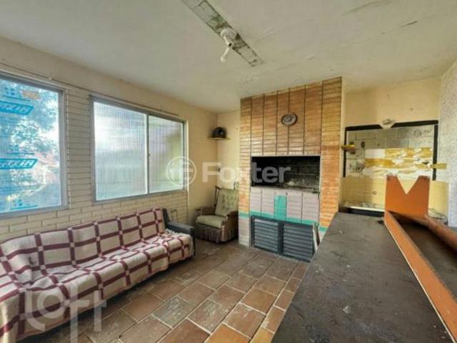 Casa, 4 dormitórios, 239.74 m², em Nossa Senhora das Graças
