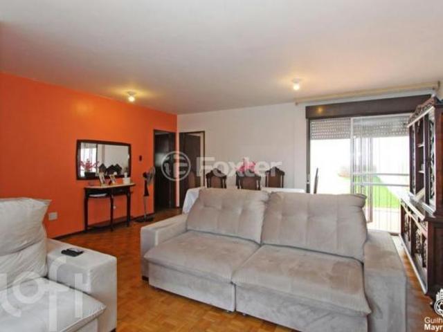 Casa, 4 dormitórios, 231 m², em Jardim Sabará