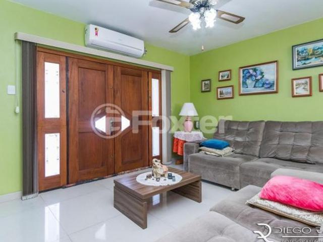 Casa, 4 dormitórios, 247 m², em Santa Maria Goretti