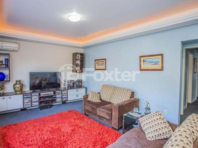 Casa, 4 dormitórios, 248 m², em Medianeira