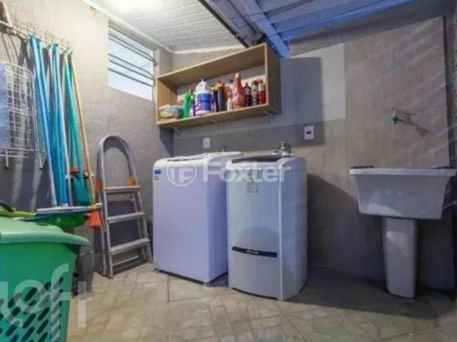 Casa, 4 dormitórios, 240 m², em Guaiaúna