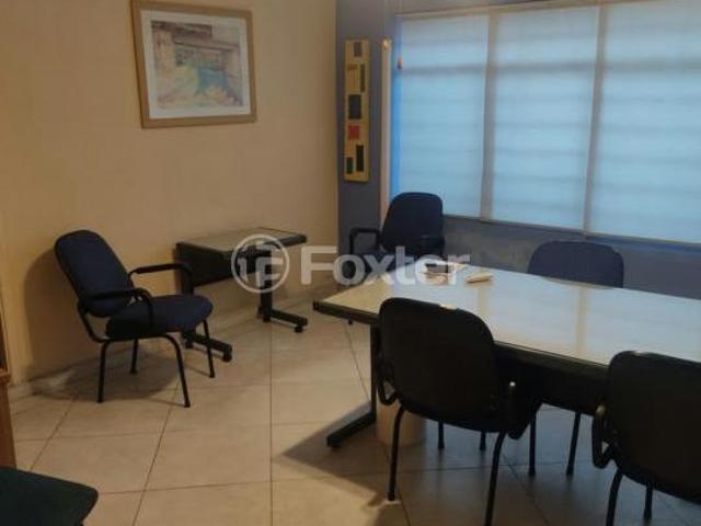 Casa, 4 dormitórios, 240 m², em Santana