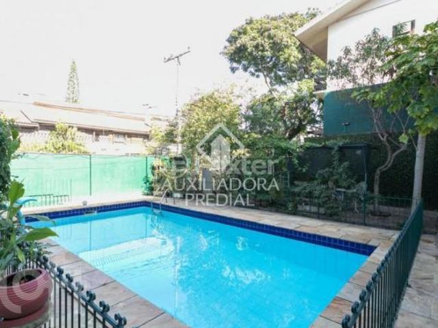 Casa, 4 dormitórios, 241 m², em Três Figueiras