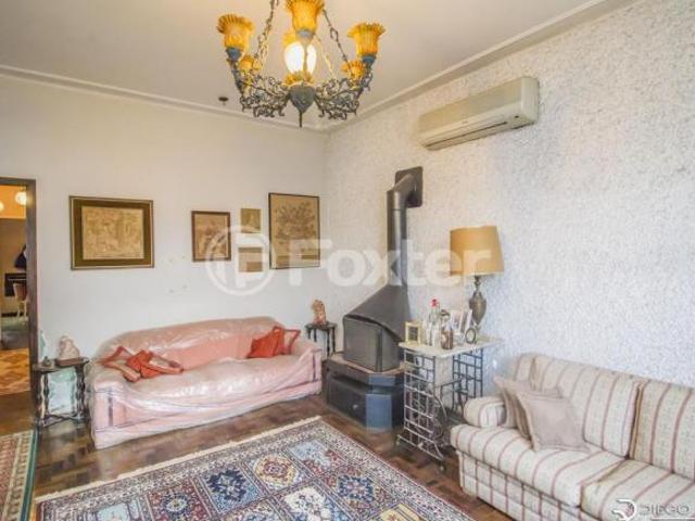 Casa, 4 dormitórios, 258.4 m², em Santa Tereza