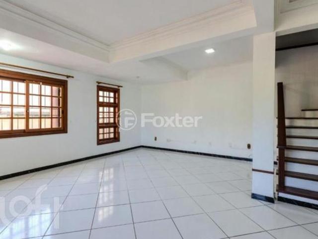 Casa, 4 dormitórios, 250 m², em Teresópolis