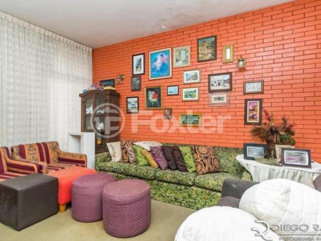 Casa, 4 dormitórios, 252 m², em Jardim Lindóia