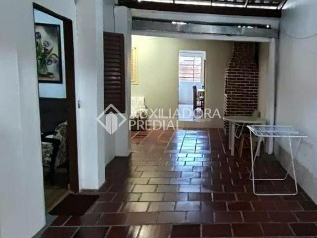 Casa 4 dormitórios