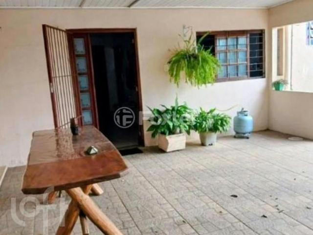 Casa, 4 dormitórios, 260 m², em Morada do Vale I