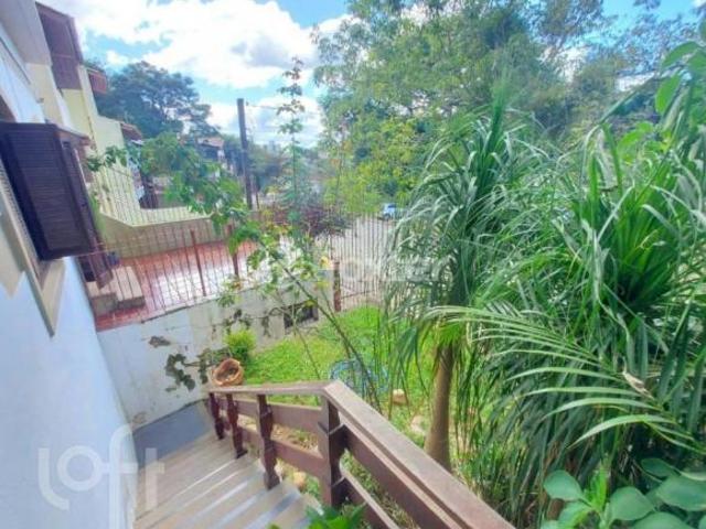 Casa, 4 dormitórios, 260 m², em Partenon