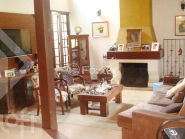 Casa, 4 dormitórios, 263.91 m², em Espírito Santo