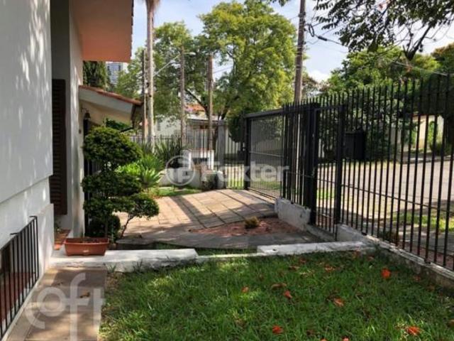 Casa, 4 dormitórios, 278 m², em Jardim Mauá