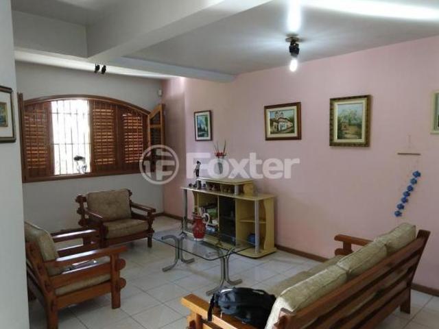 Casa, 4 dormitórios, 270 m², em Niterói