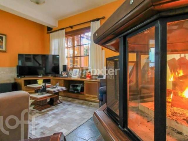 Casa, 4 dormitórios, 287.16 m², em Tristeza