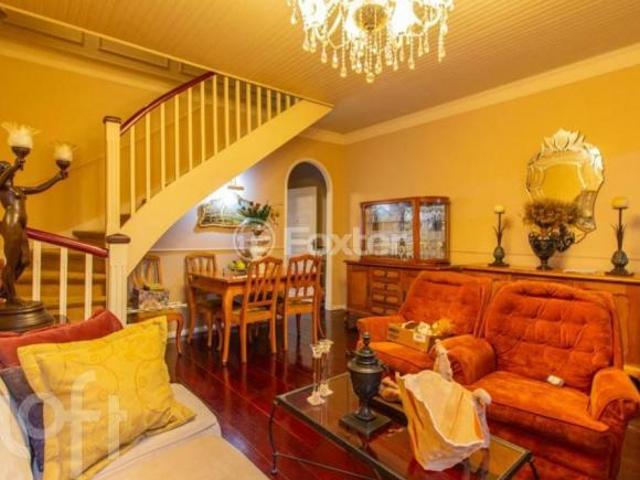 Casa, 4 dormitórios, 280 m², em Floresta