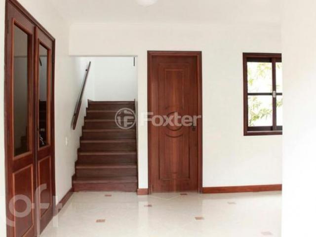 Casa, 4 dormitórios, 280 m², em Vila Cordeiro
