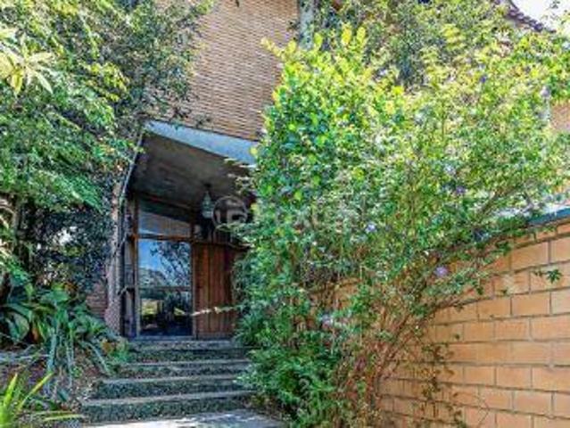 Casa, 4 dormitórios, 297 m², em Butantã