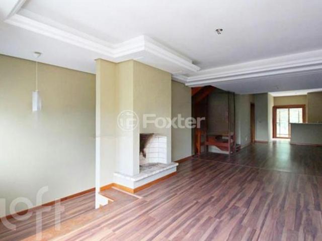 Casa, 4 dormitórios, 297.32 m², em Tristeza