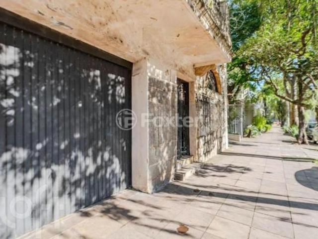 Casa, 4 dormitórios, 298 m², em Independência
