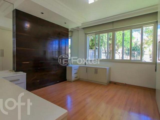 Casa, 4 dormitórios, 290 m², em Partenon