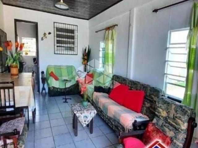 Casa 4 dormitórios, 2 vagas, bairro Albatroz em Imbé