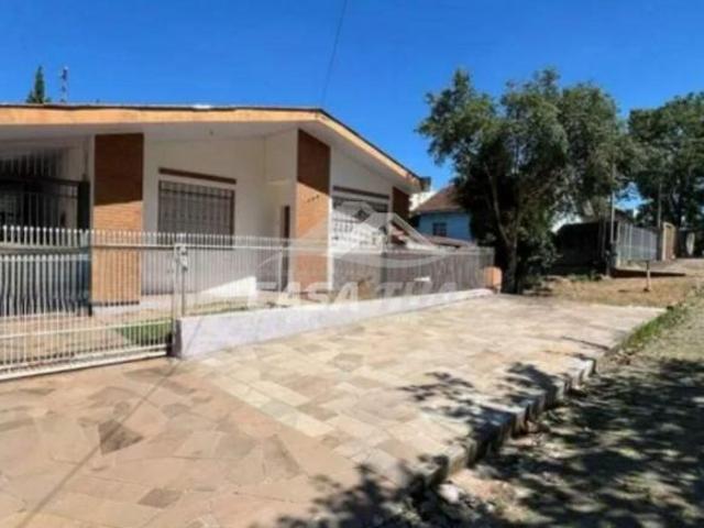CASA 4 DORMITÓRIOS 2 BANHEIROS