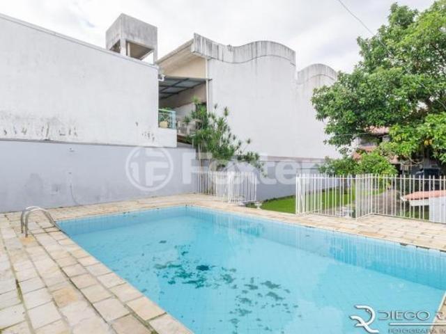 Casa, 4 dormitórios, 308 m², em Tristeza