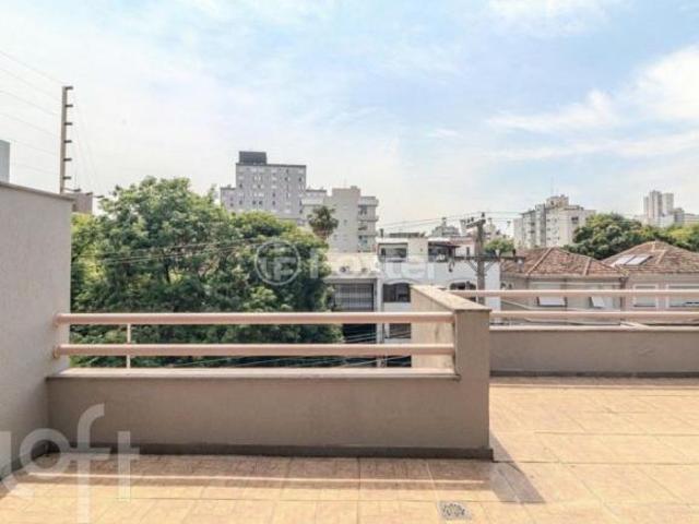 Casa, 4 dormitórios, 309.11 m², em Floresta