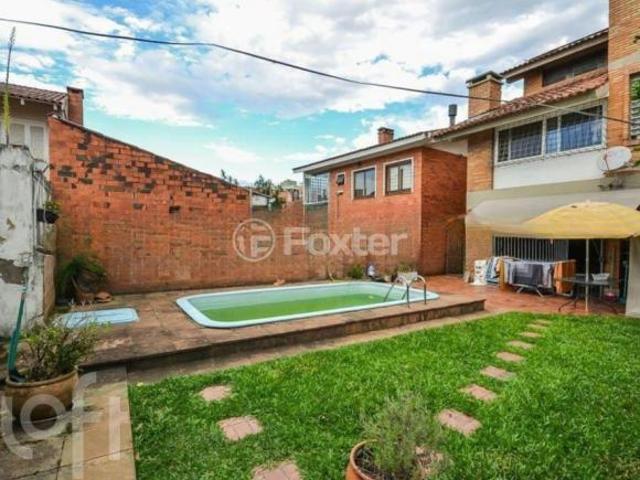 Casa, 4 dormitórios, 300 m², em Cristal