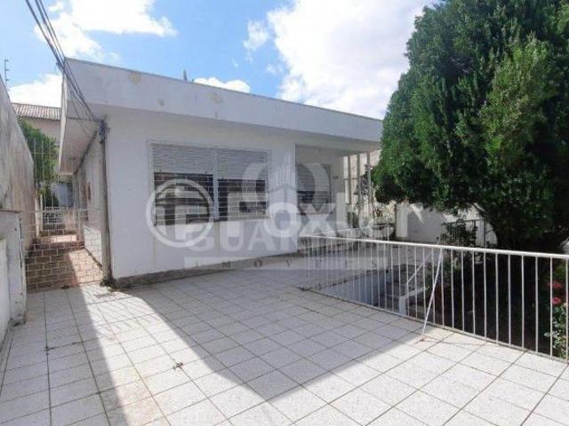 Casa, 4 dormitórios, 300 m², em Medianeira