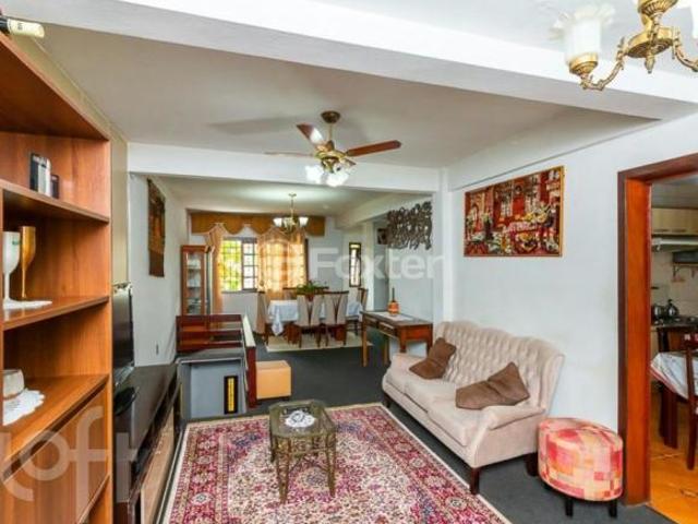 Casa, 4 dormitórios, 300 m², em Vila Jardim