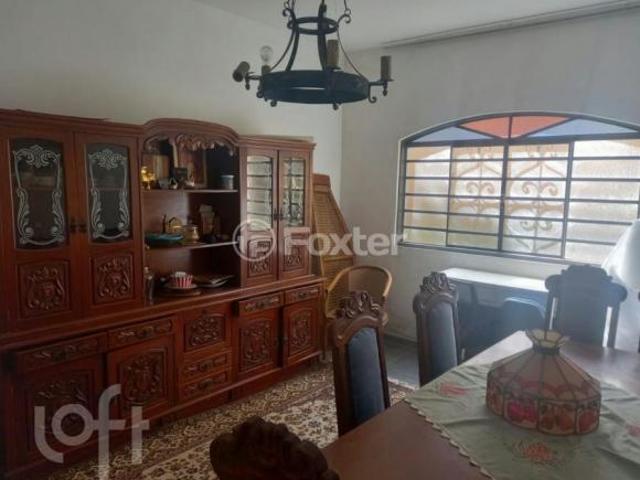 Casa, 4 dormitórios, 300 m², em Vila Santo Antônio