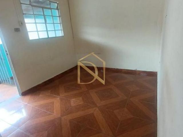 Casa 4 Dormitórios 300m² Jardim Valparaíba