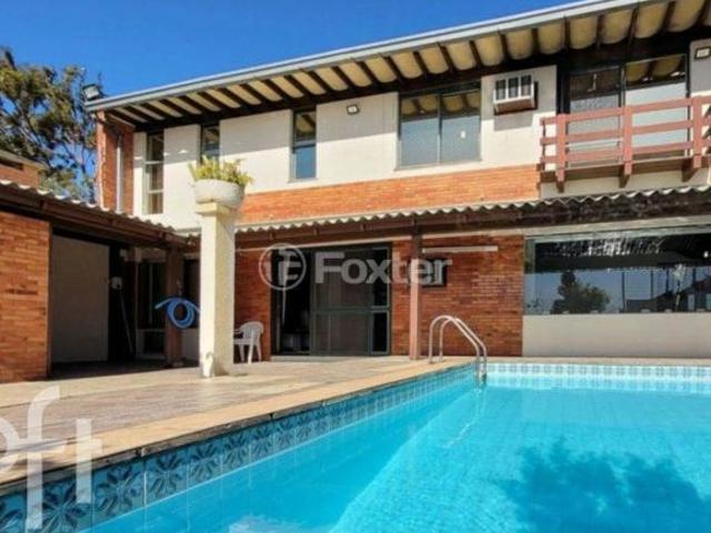 Casa, 4 dormitórios, 318 m², em Três Figueiras