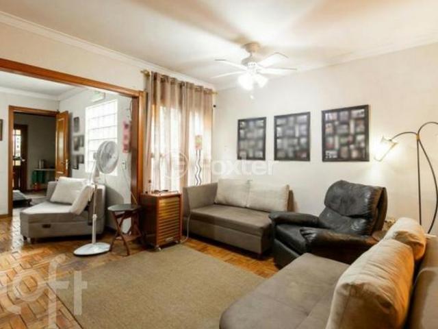 Casa, 4 dormitórios, 311 m², em Boa Vista