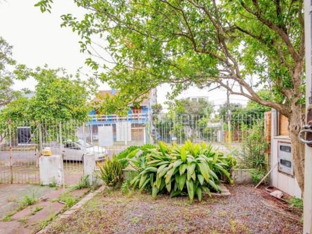 Casa, 4 dormitórios, 326 m², em São Sebastião