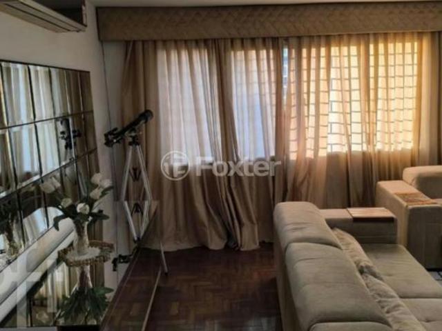 Casa, 4 dormitórios, 320 m², em Santa Tereza