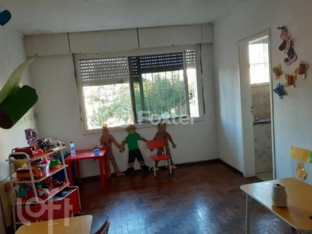 Casa, 4 dormitórios, 330 m², em Vila Ipiranga