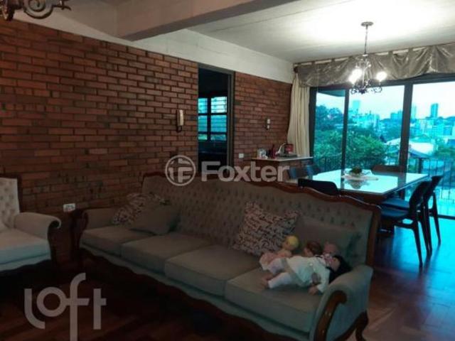 Casa, 4 dormitórios, 332.1 m², em Ideal