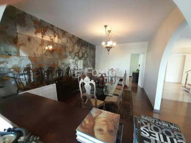 Casa, 4 dormitórios, 333 m², em Perdizes