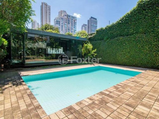 Casa, 4 dormitórios, 340 m², em Campo Belo