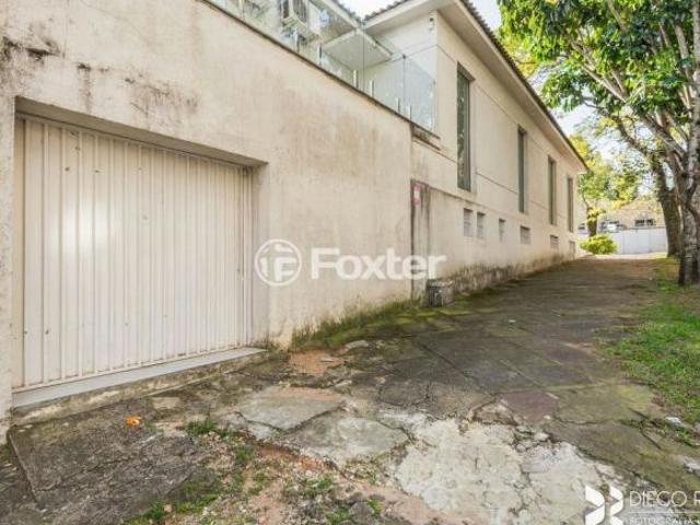 Casa, 4 dormitórios, 340 m², em Moinhos de Vento