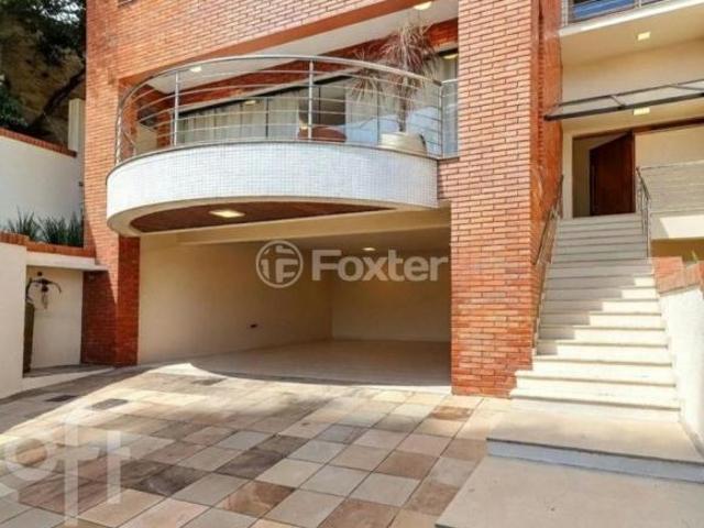Casa, 4 dormitórios, 356 m², em Vila Assunção