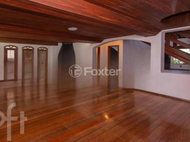 Casa, 4 dormitórios, 359.88 m², em Vila Ipiranga