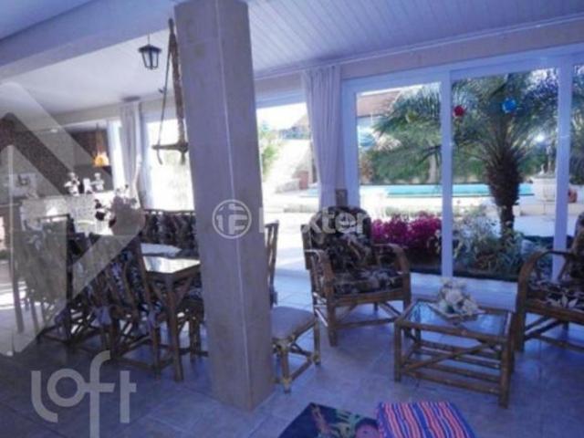 Casa, 4 dormitórios, 360 m², em Espírito Santo