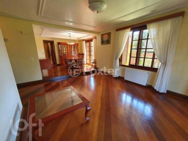 Casa, 4 dormitórios, 380 m², em Lago Negro