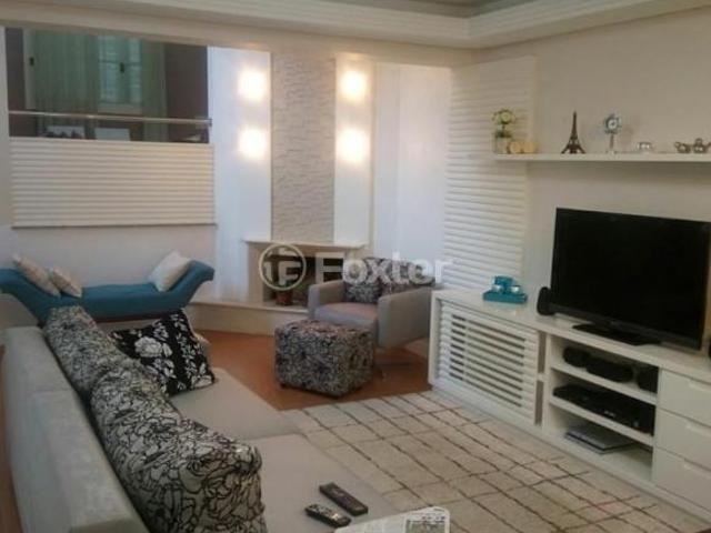 Casa, 4 dormitórios, 380 m², em Teresópolis